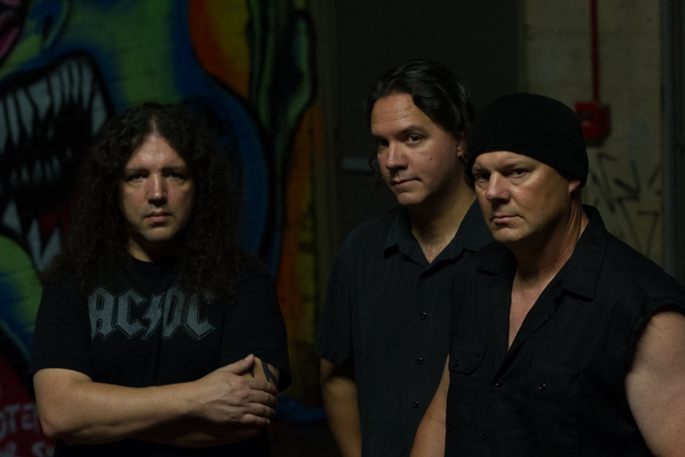 INTERVIEW + OFFICIAL MUSIC VIDEO :: new track "Lurching in The Dark ...